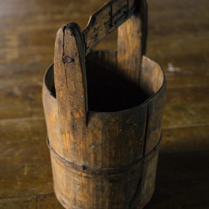 Vintage Well Bucket - Rustic Hire