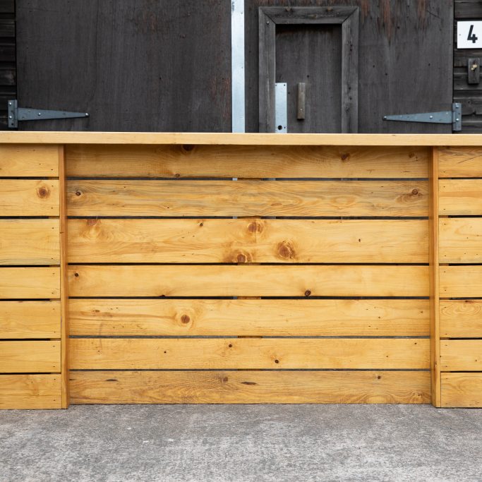 Alpine Bar - Rustic Hire